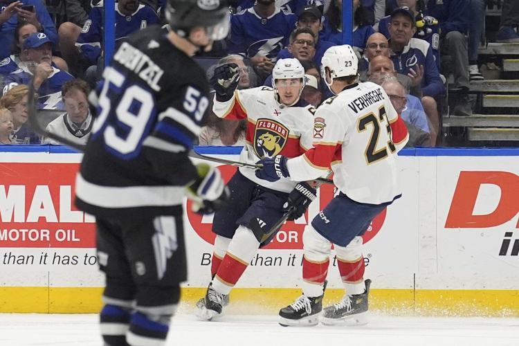 Brayden Point's goal, 2 assists help Lightning beat Panthers 5-1