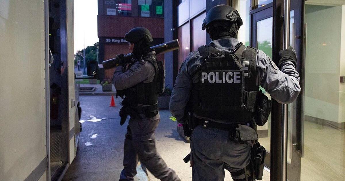 Toronto police arrest 70 people in dawn raids targeting Five Point ...