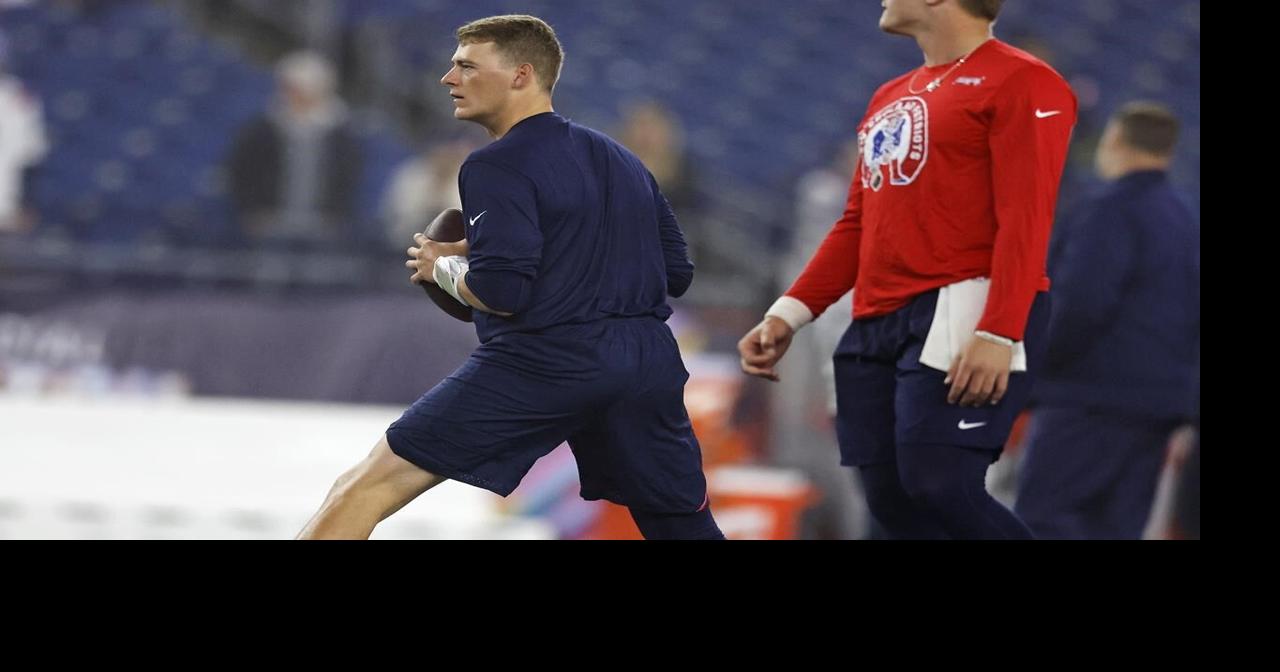 Jones starts for Patriots but quickly gives way to Zappe