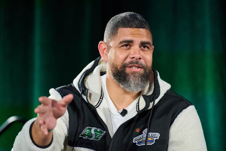 Montreal's Jason Maas, Saskatchewan's Corey Mace lead their teams into Grey Cup