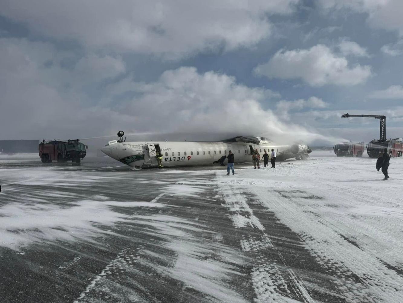 Toronto plane crash: Delta crash investigation begins