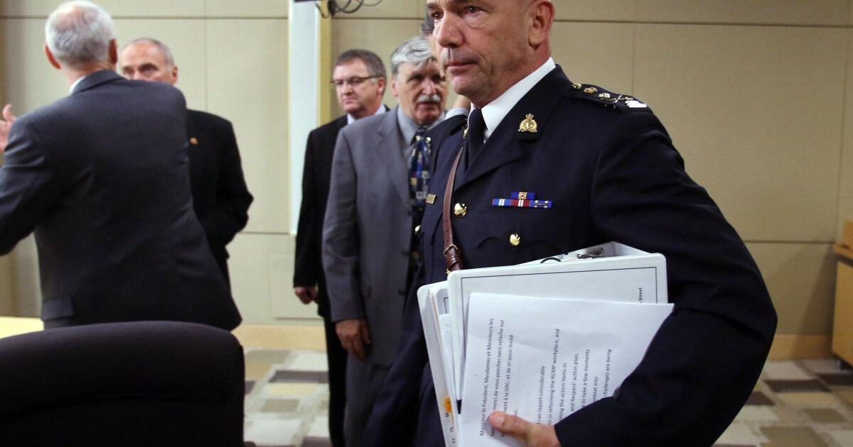 Top Mountie paints RCMP critics as seeking to unionize the force or not ...