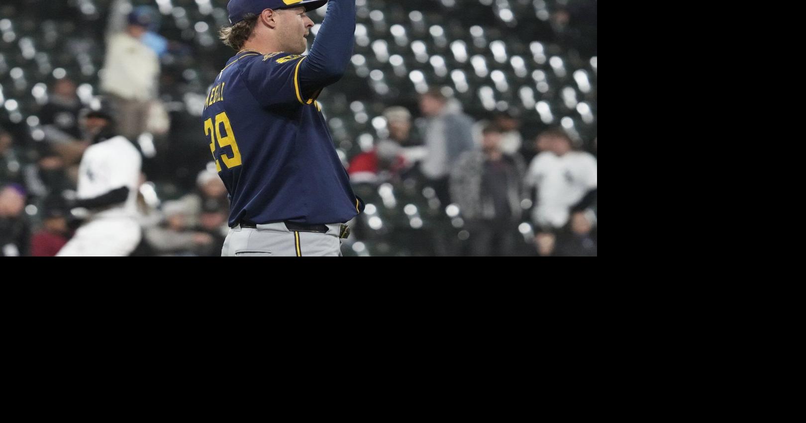 Jake Bauers hits 2-run double in the 8th inning to help the Brewers ...