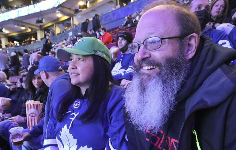 The Robertsons make the most of their shots — so many shots