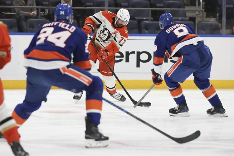 Carlsson, Terry score power-play goals and Dostal stops 41 as Ducks top ...