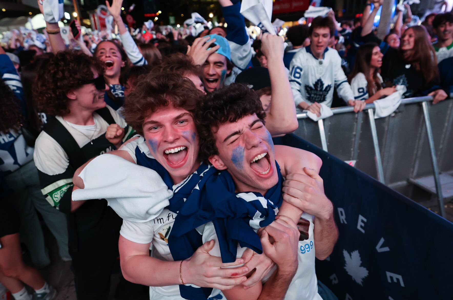 Maple Leafs vs. Panthers: Toronto wins 2-0, will return home for Game 7