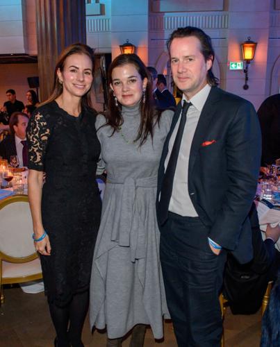 Stephen Harper fundraises for family therapy in Israel