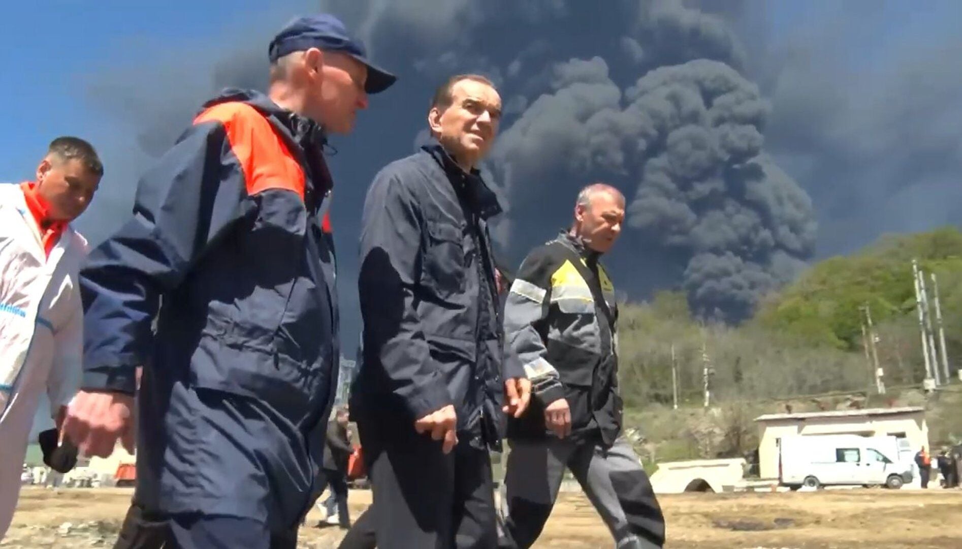 Ukraine keeps up assault on Russian oil sites as Kyiv expects more strikes