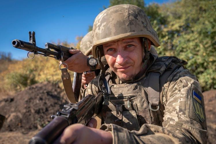 Ukraine's front line grows bigger as Russia shifts tactics, top commander says