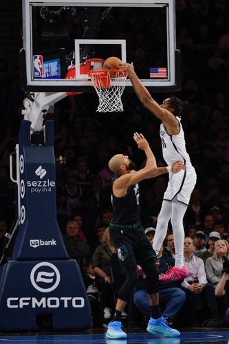 Thomas scores 30 points in return from hamstring injury as Nets top ...