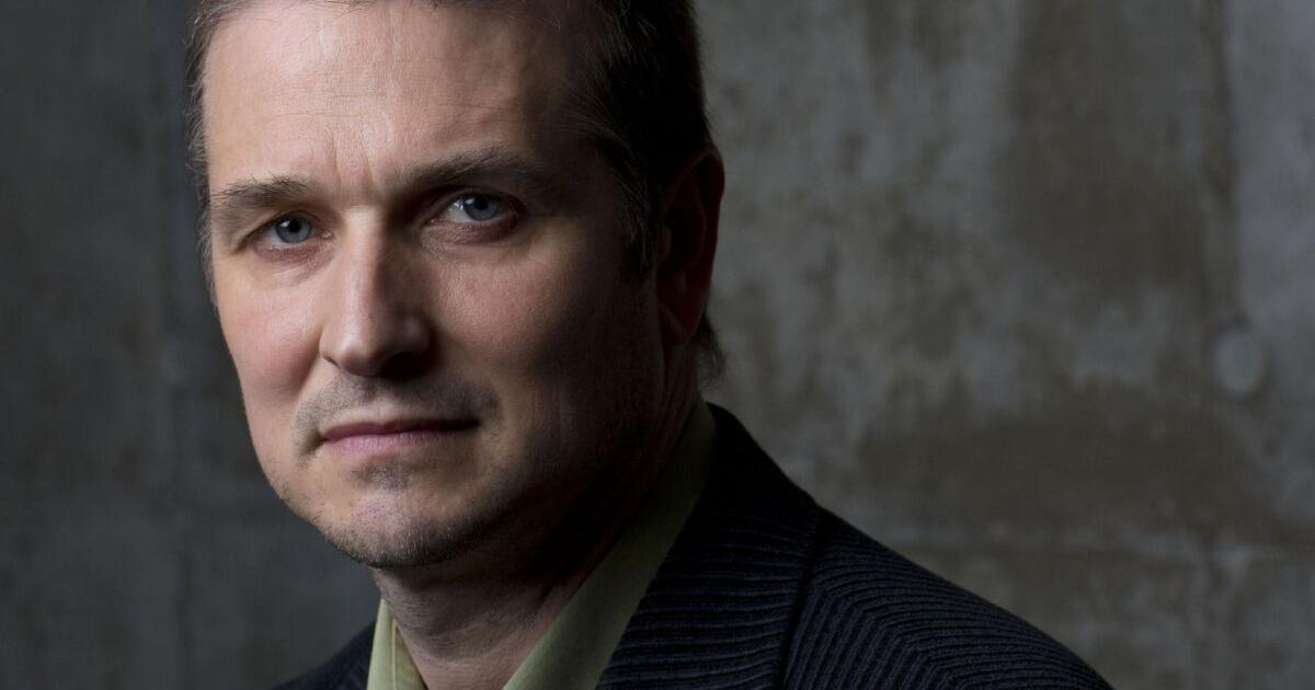 Stratford Festival Hamlet role goes to Jonathan Goad