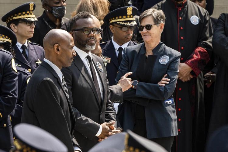 Hundreds attend funeral of Chicago cop fatally shot during exchange of ...