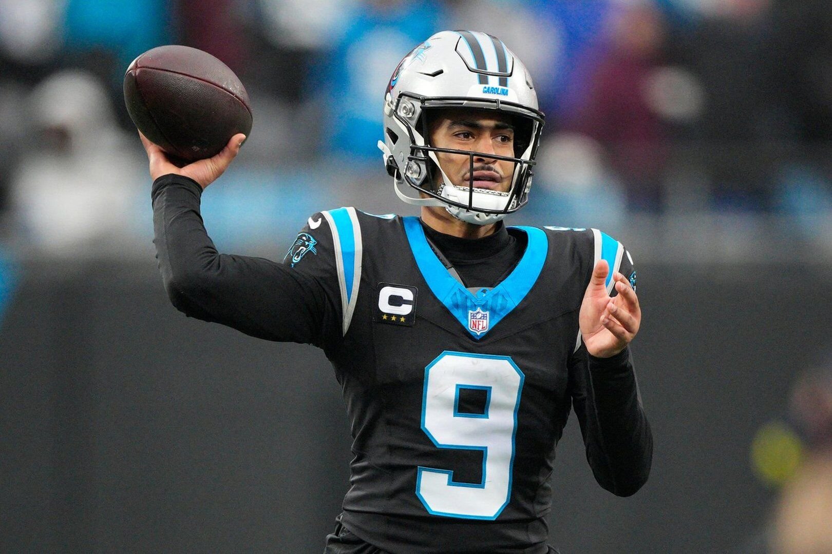 Panthers, Buccaneers battle for NFC South title in matchup of teams ...