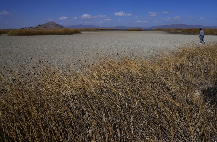 A drought alert for receding Lake Titicaca has Indigenous communities ...