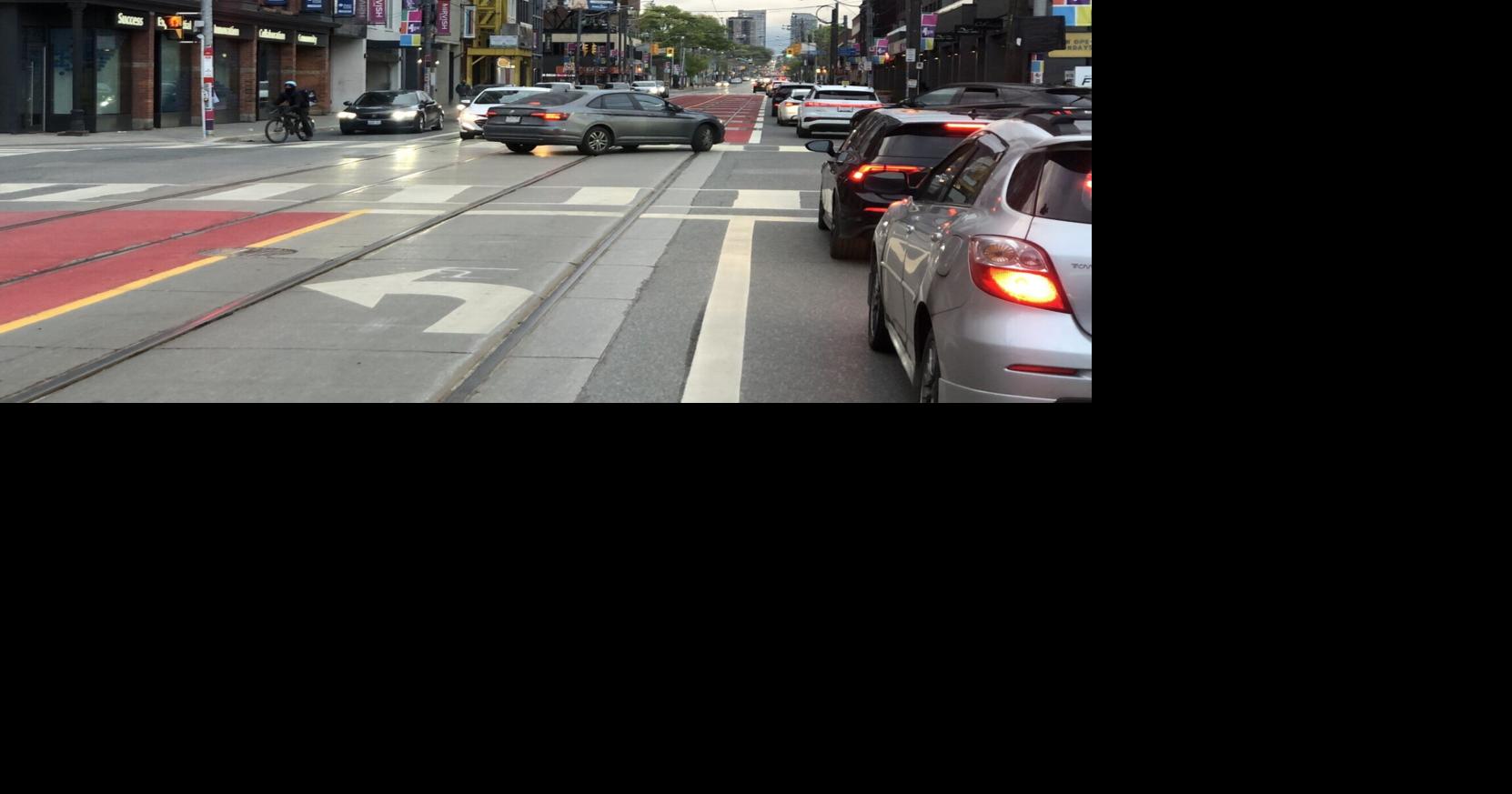 Bathurst Street’s confusing left-turn sign puzzles drivers