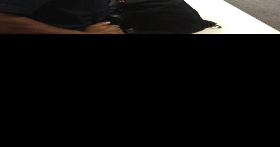 Jamaica T.O.: Phillip Sinclair, Toronto police constable, uses his ...