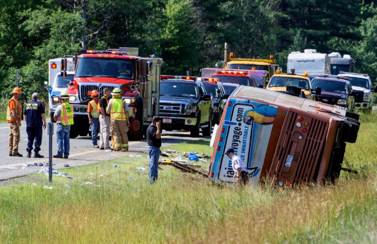 Canadian tour bus rollover in U.S. leaves one dead
