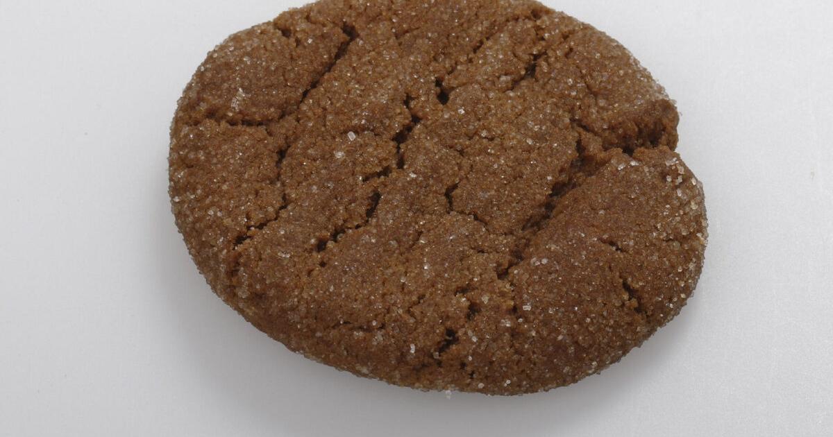 Granma Helen’s molasses cookies: Recipe