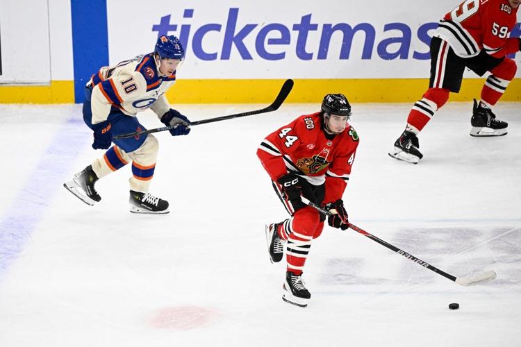 McDavid and Bouchard help the Oilers beat the Blackhawks 4-1