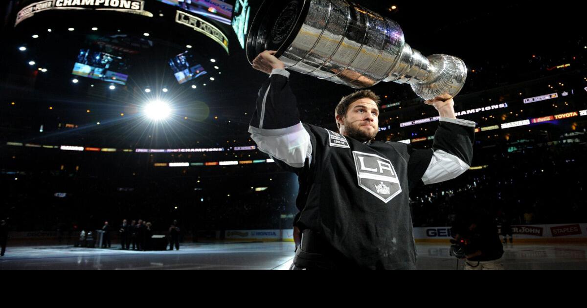 Los Angeles Kings trade Simon Gagne to Philadelphia Flyers