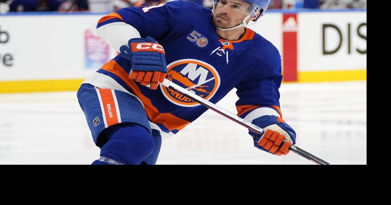 Avalanche sign Zach Parise to a contract for the rest of the season