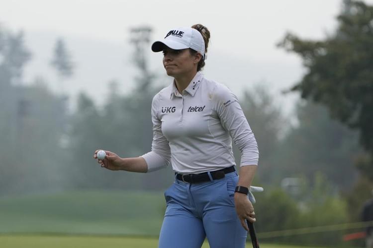 Thai player Jasmine Suwannapura takes a first-round lead in the LPGA tournament in Malaysia