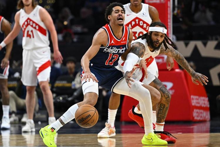 Wizards win two in a row, hand Raptors 10th straight loss