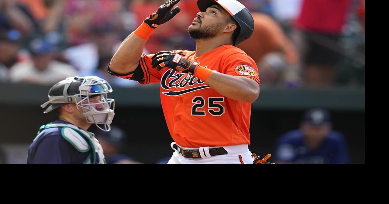 McKenna’s 10th-inning homer gives the Orioles a 6-4 win over the Mariners