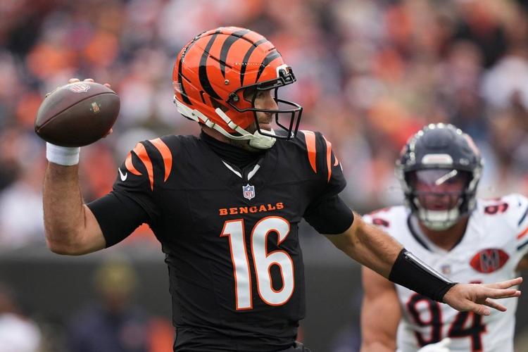 The Steelers and Aaron Rodgers will try to snap out of their recent ...