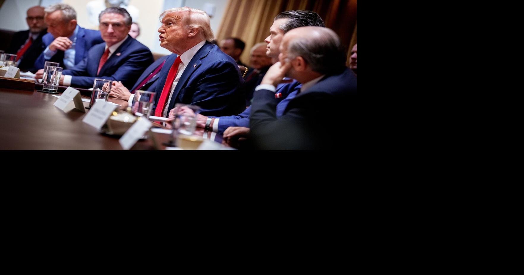 Trump pauses CUSMA-compliant tariffs on Canada until April 2