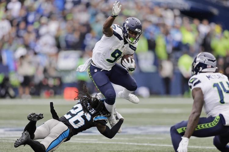Kenneth Walker III sparks Seahawks in second half as Seattle pulls away ...