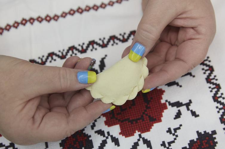 Ukrainian Canadians turn to power of the perogy, in a time of crisis