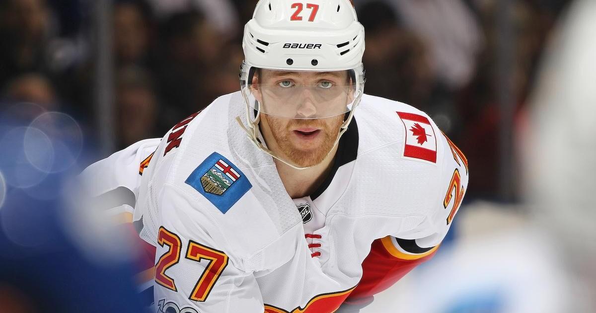 Flames trade Dougie Hamilton to Hurricanes