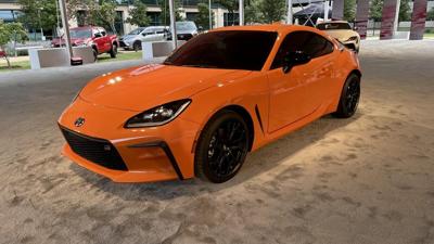 orange brz
