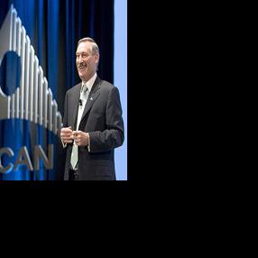 Report of new bid lifts Alcan