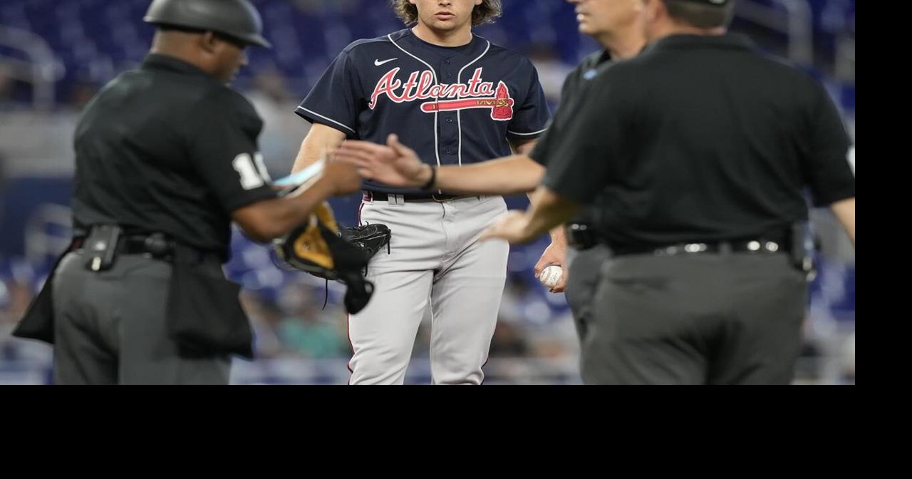 Braves recall LHP Dodd to start vs Phillies, place Tonkin on IL