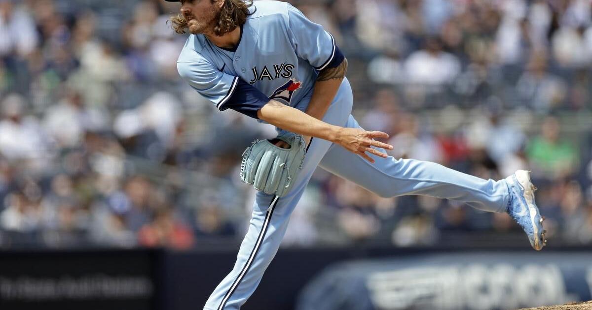 Jays deal Yankees first series loss, Kevin Gausman delivers