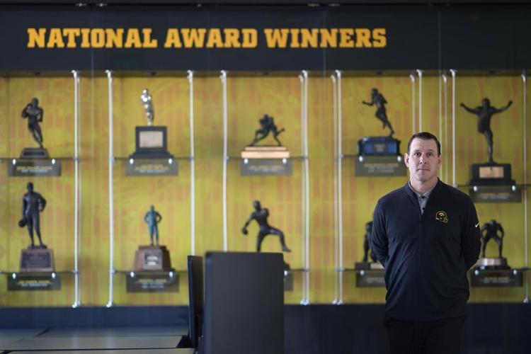 Tim Lester lays out plan to build an aggressive and disciplined offense ...