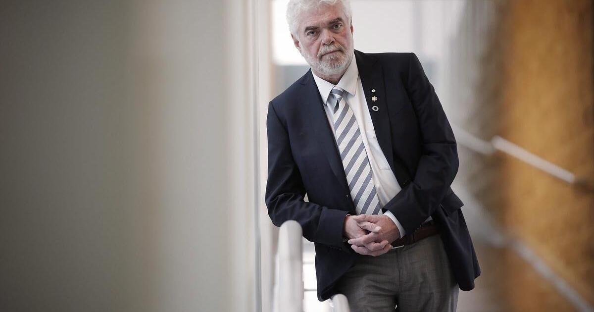 Renowned scientist Francis Plummer dies