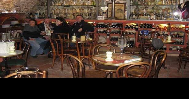 Absinthe-minded in Antibes
