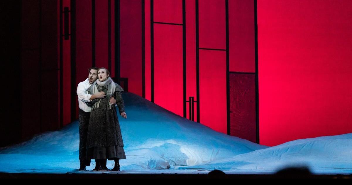 Opera Philadelphia takes a gamble under David Devan