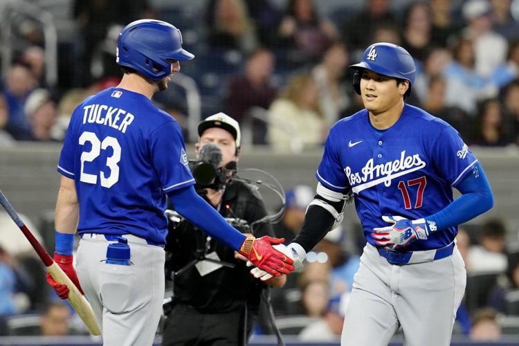 Dodgers belt five homers in 14-2 rout of Blue Jays in World Series rematch