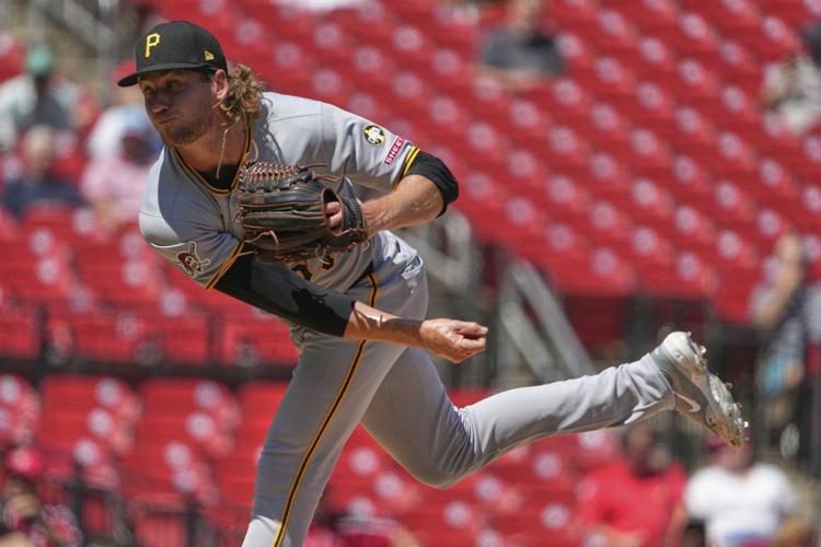 Jordan Walker homers in 3-run 7th inning to help Cardinals beat Pirates 4-1