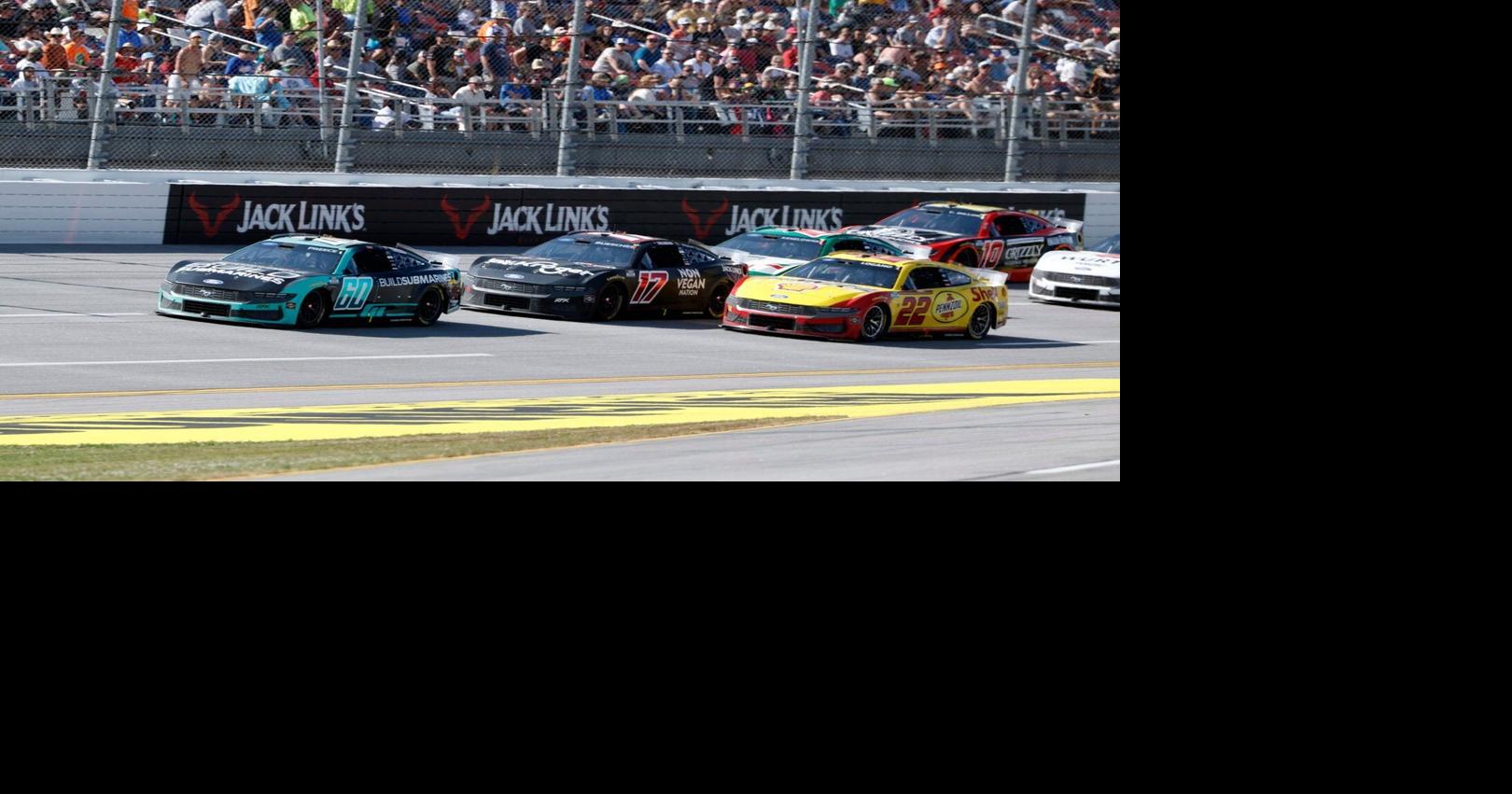 Carson Hocevar earns 1st NASCAR Cup victory with last-lap pass at ...