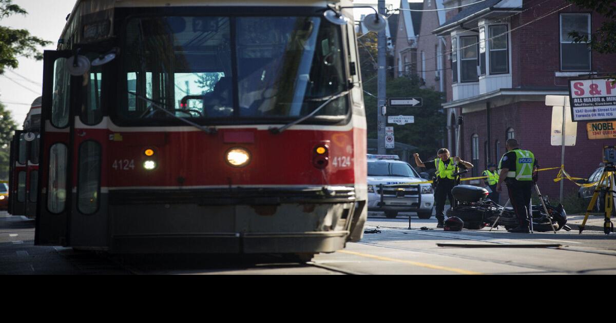 TTC workers’ union fights for a return of the right to strike