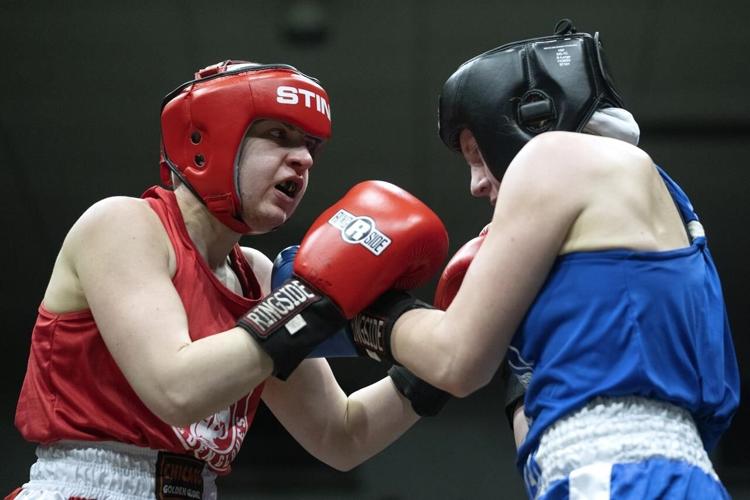 Chicago Golden Gloves shines spotlight on female boxers