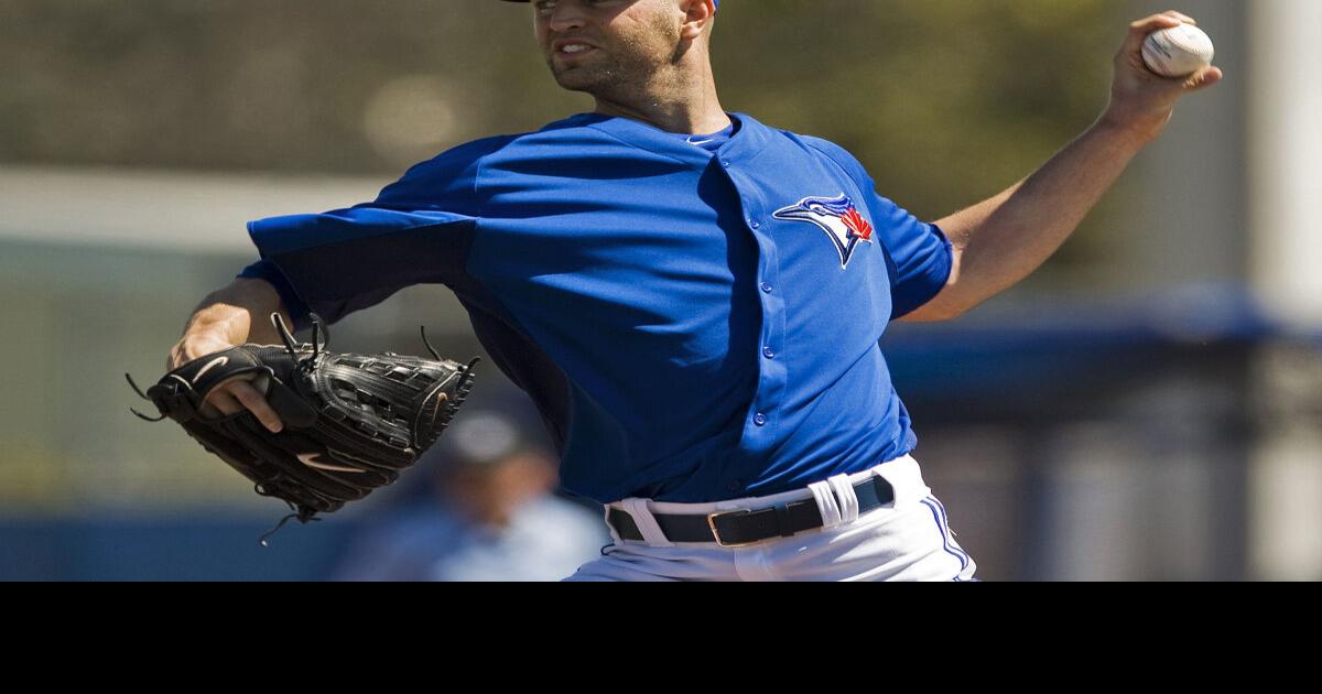 Blue Jays’ R.A. Dickey and J.P. Arencibia return from World Baseball ...
