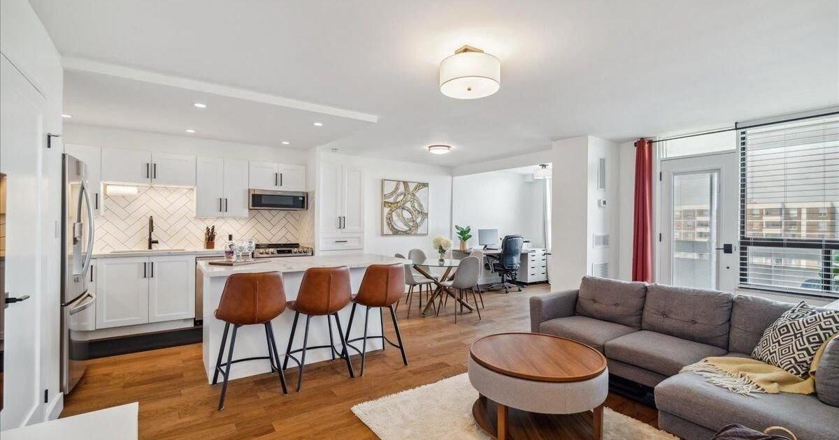 Modern North York condo with high-end finishes listed for $520K