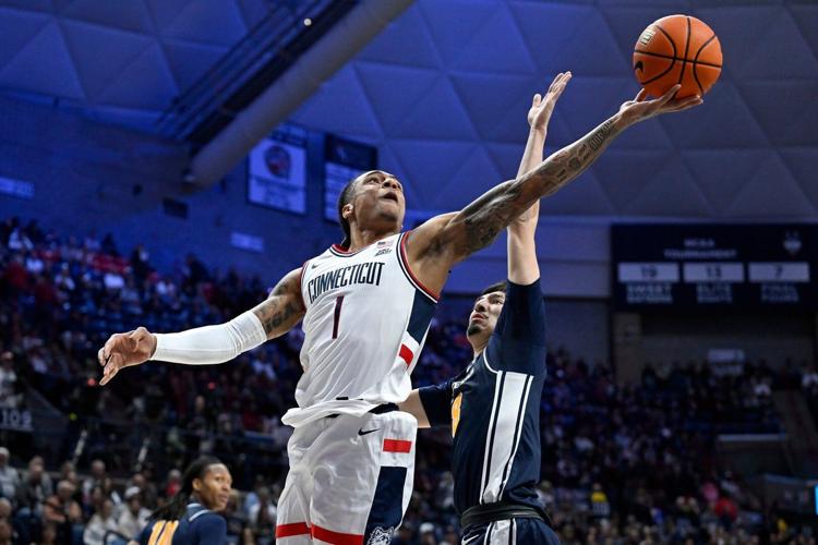 Solo Ball helps No. 5 UConn pull away in 2nd half in 83-59 win over ...