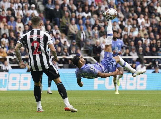 Isak penalty earns Newcastle 1-1 draw against Bournemouth